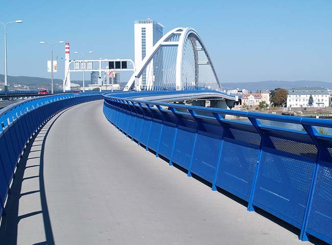 Expanded Metal Balustrade and Railing Infill Panels Safety , Robust And ...